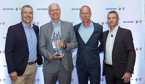 Grob Brasil recebe prêmio “Supplier of The Year” da Navistar | Usinagem ...
